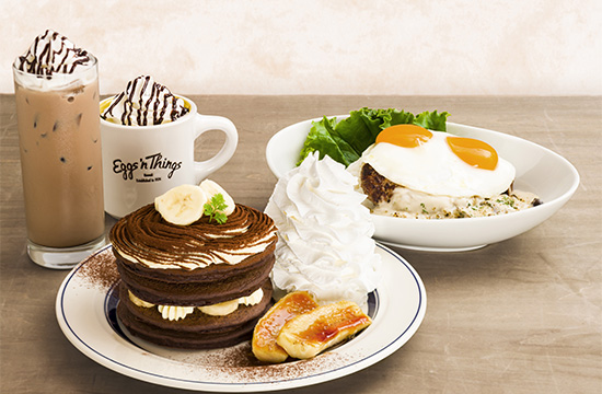 秋ならではの期間限定メニューが登場！「ティラミスバナナパンケーキ」「きのこクリーム ロコ・モコ」11月1日（火）～11月30日（水）まで販売 - Eggs ’n Things 三井アウトレット ...